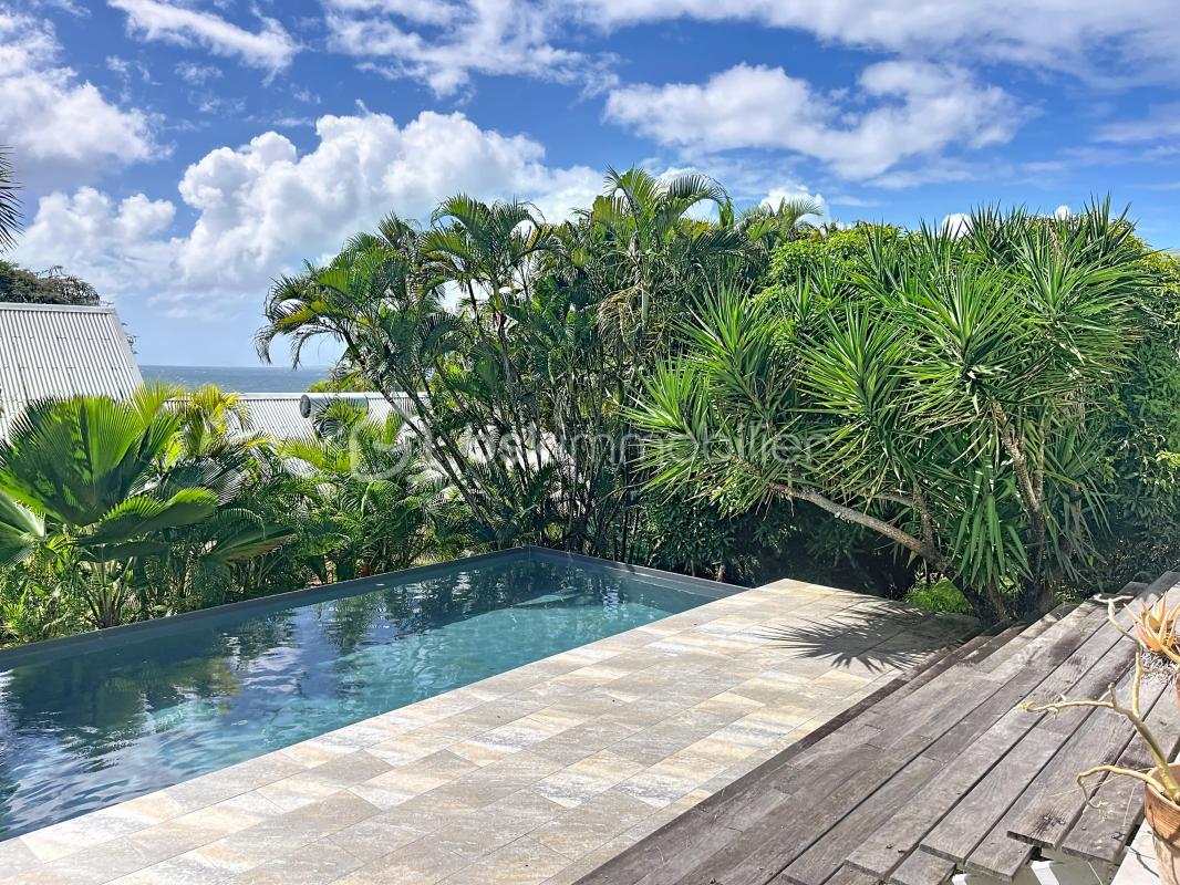 Annonce vente villa 5 pièces de 163m2 à Le gosier (97190) - ParuVendu ...